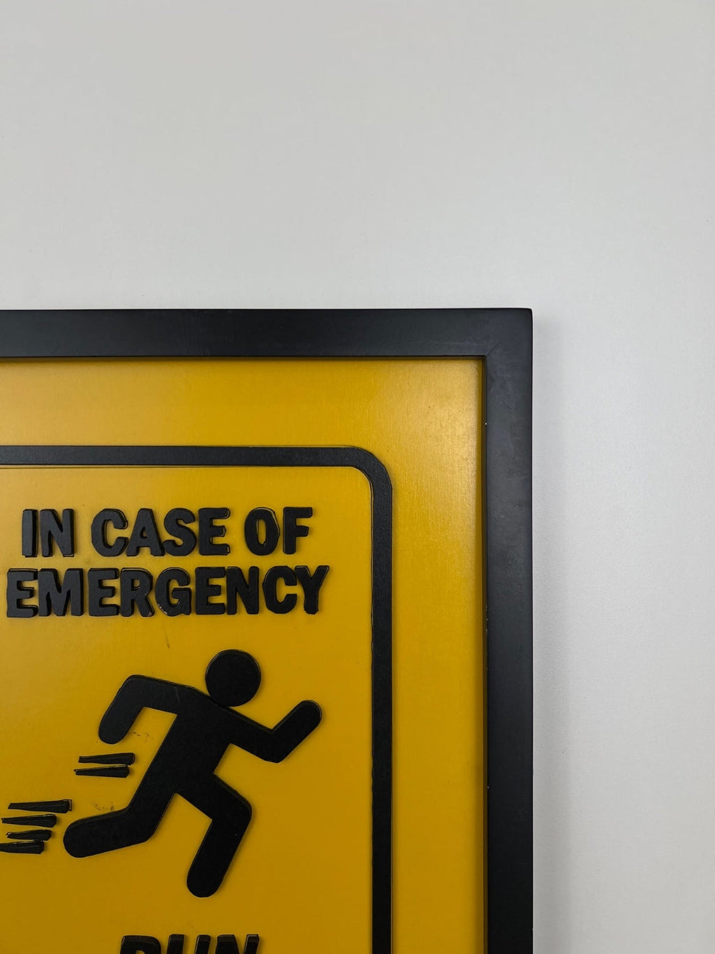 In case of an emergency - RUN LIKE HELL - Wall Art – WoodWorkersEG